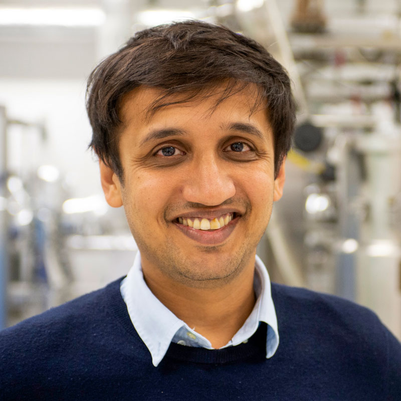 Tanmay Bharat wins the 2023 Microbiology Society Fleming Prize - MRC Laboratory of Molecular Biology